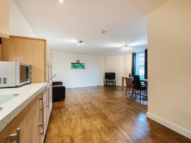 2 bedroom apartment to rent