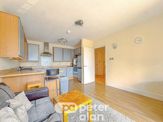 2 bedroom apartment to rent