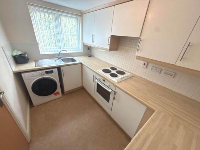 2 bedroom apartment to rent