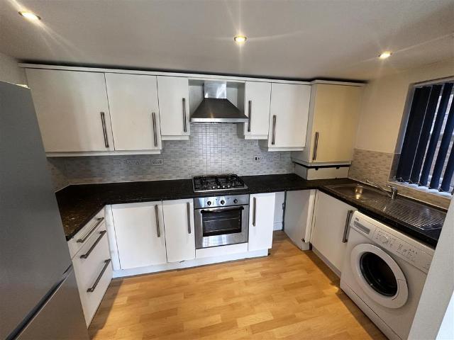 2 bedroom apartment to rent