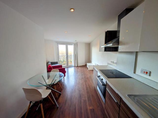 2 bedroom apartment to rent