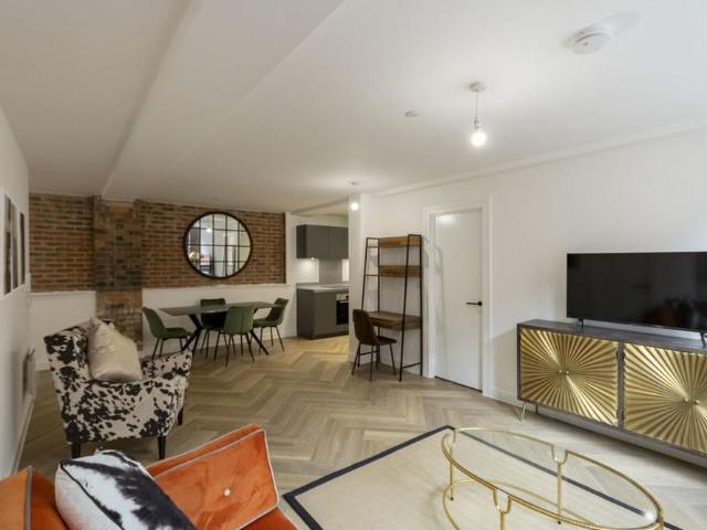 2 bedroom apartment to rent