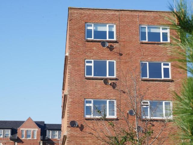 2 bedroom apartment to rent