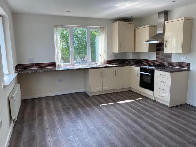 2 bedroom apartment to rent