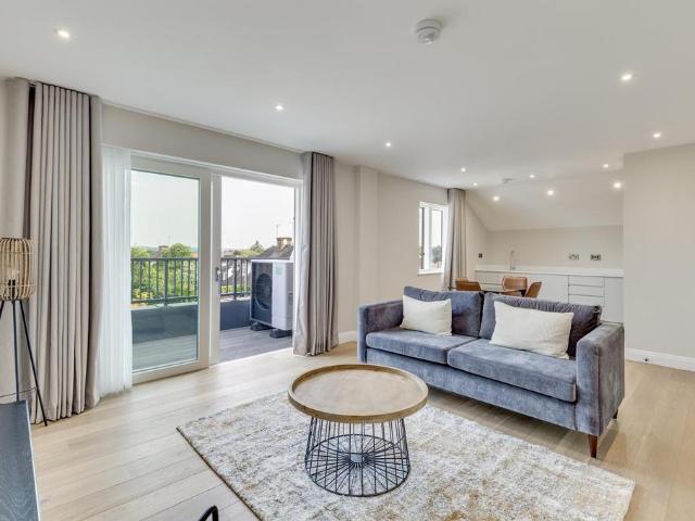 2 bedroom apartment to rent