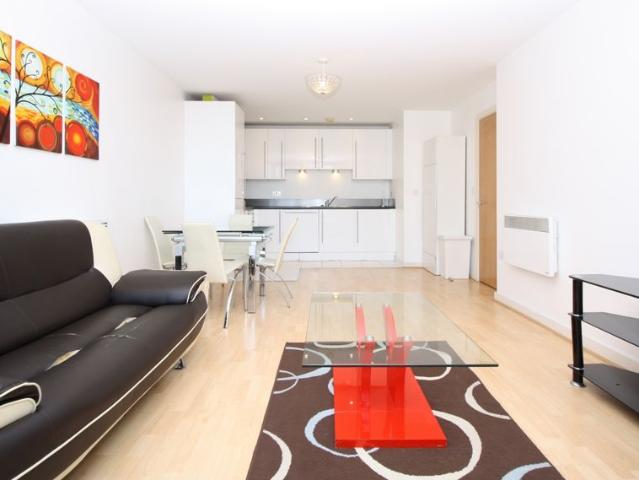 2 bedroom apartment to rent