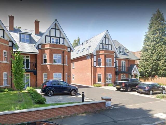 2 bedroom apartment to rent