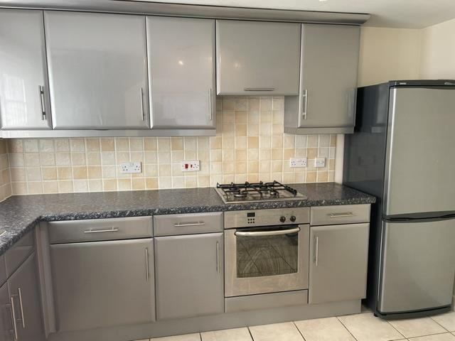 2 bedroom apartment to rent
