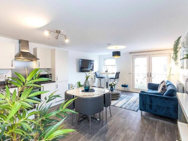 2 bedroom apartment to rent