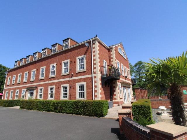 2 bedroom apartment to rent