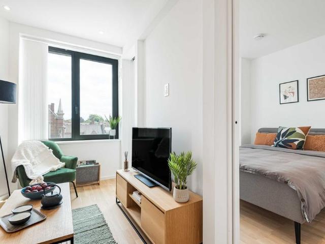 2 bedroom apartment to rent