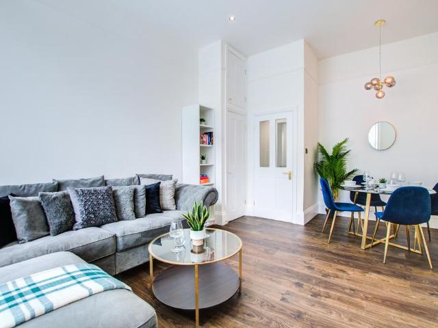 2 bedroom apartment to rent