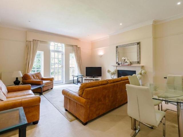 2 bedroom apartment to rent