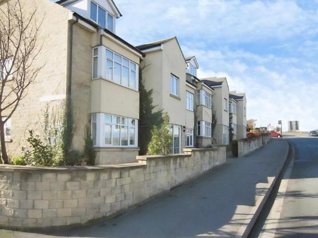 2 bedroom apartment to rent