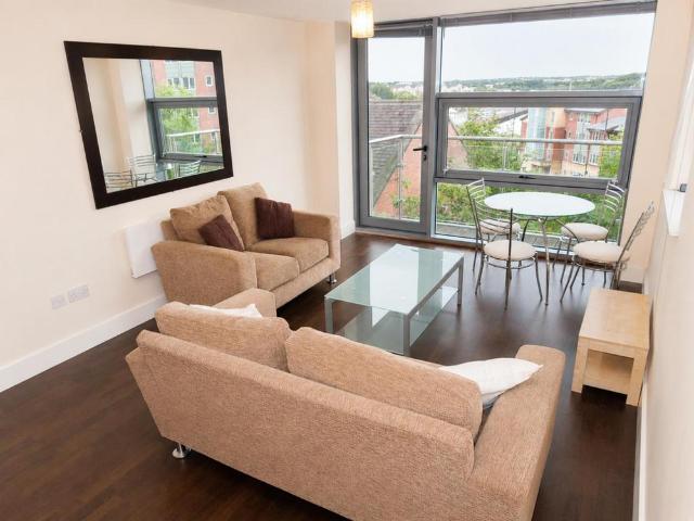 2 bedroom apartment to rent