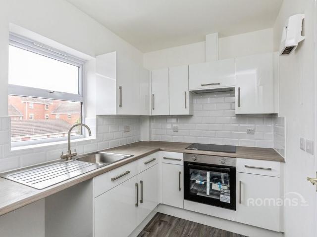 2 bedroom apartment to rent