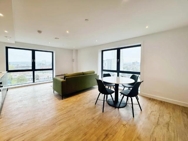 2 bedroom apartment to rent