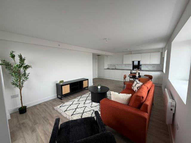 2 bedroom apartment to rent