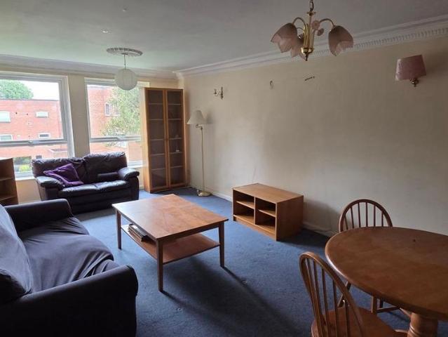 2 bedroom apartment to rent