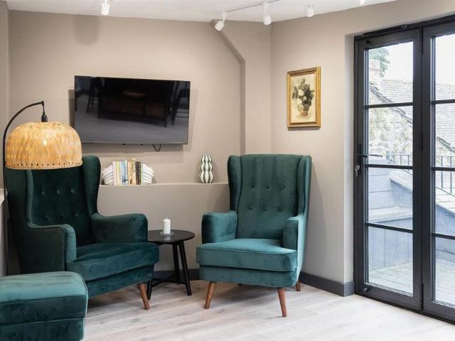 2 bedroom apartment to rent