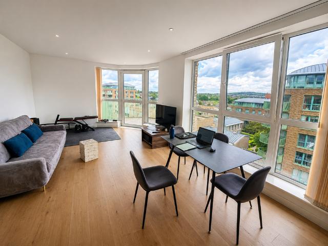 2 bedroom apartment to rent