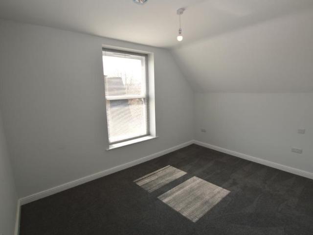 2 bedroom apartment to rent