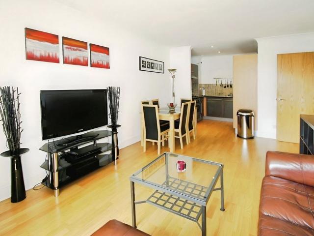 2 bedroom apartment to rent
