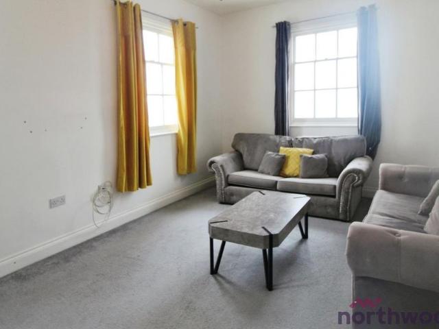 2 bedroom apartment to rent