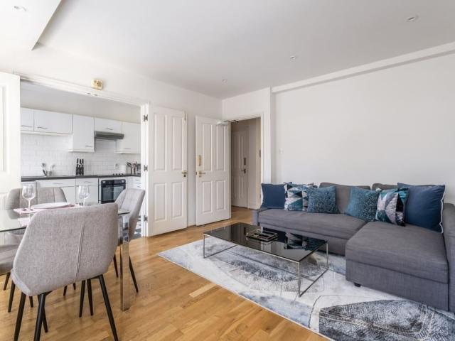 2 bedroom apartment to rent