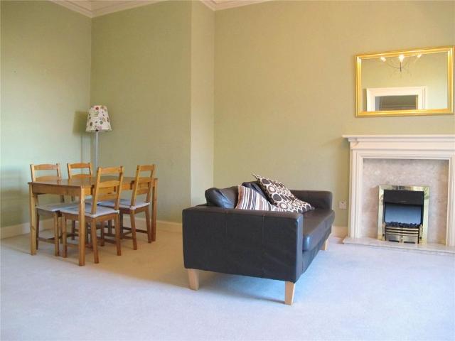 2 bedroom apartment to rent