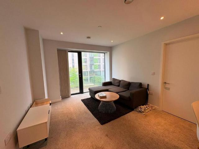 2 bedroom apartment to rent