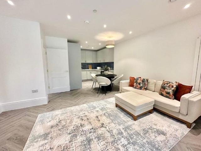 2 bedroom apartment to rent