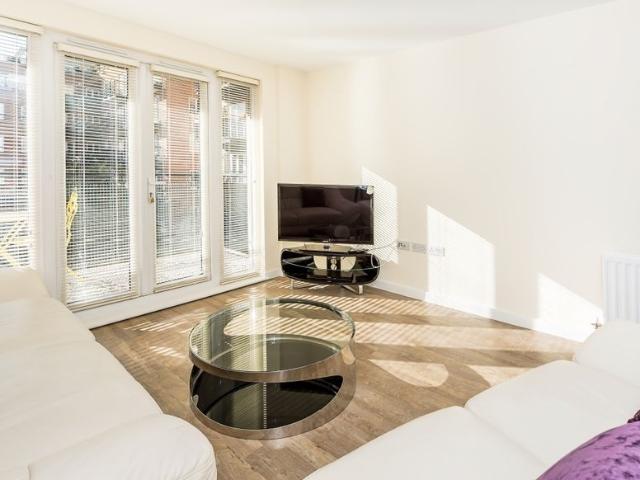 2 bedroom apartment to rent