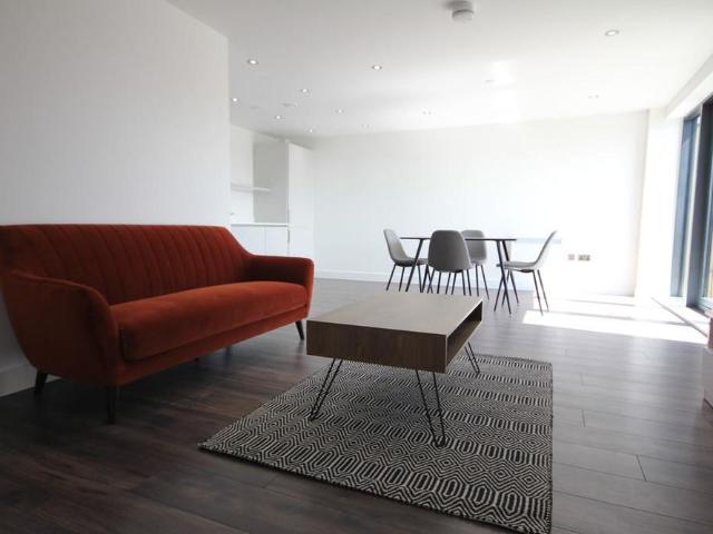 2 bedroom apartment to rent