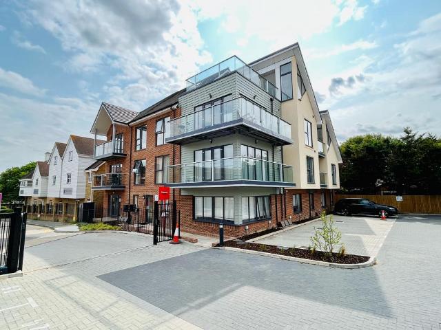 2 bedroom apartment to rent