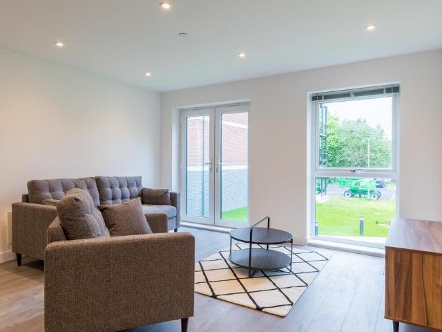 2 bedroom apartment to rent