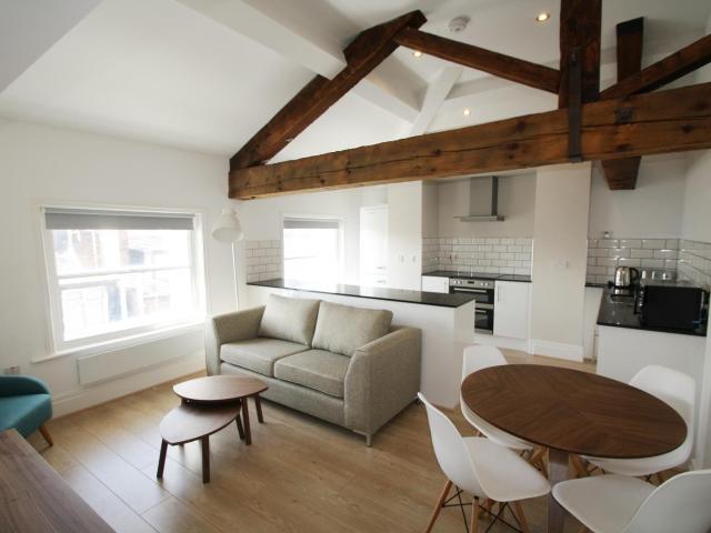 2 bedroom apartment to rent