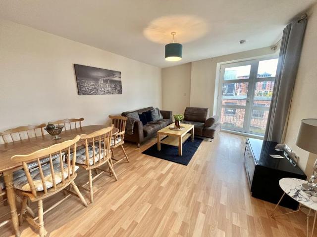 2 bedroom apartment to rent