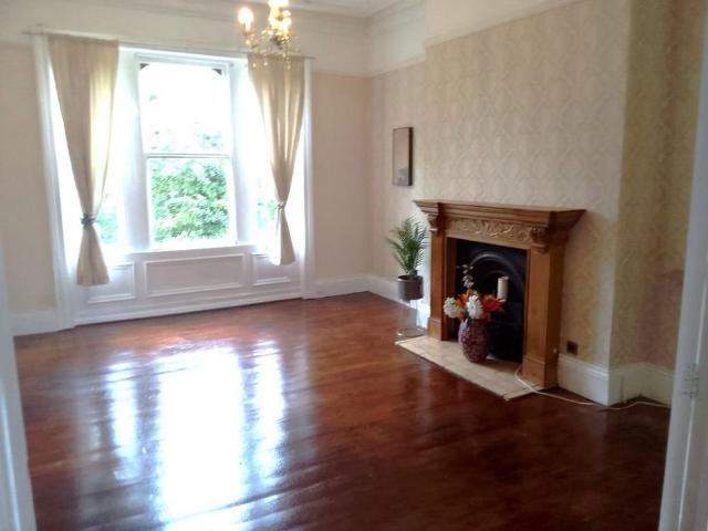 2 bedroom apartment to rent