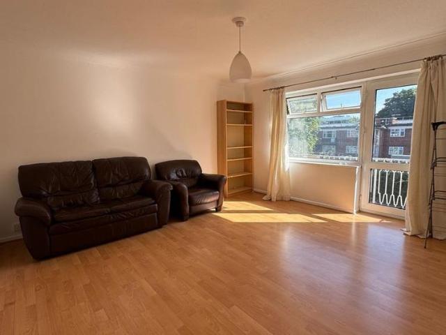 2 bedroom apartment to rent