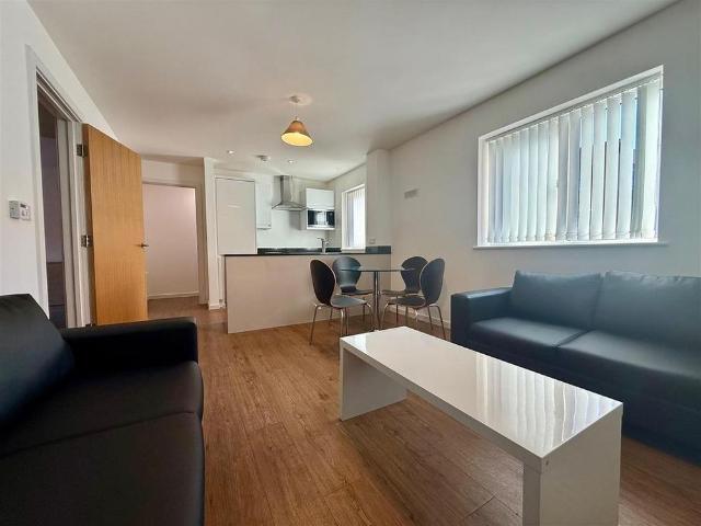 2 bedroom apartment to rent