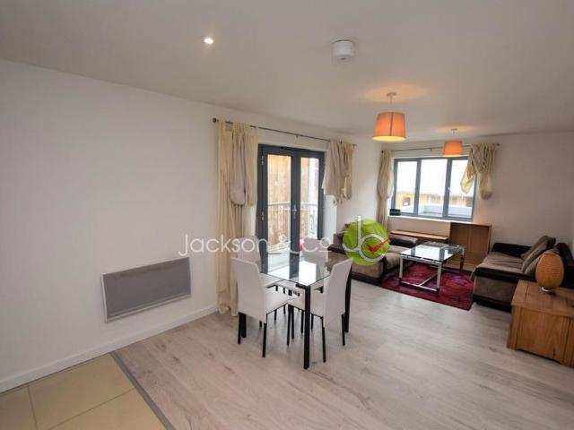 2 bedroom apartment to rent