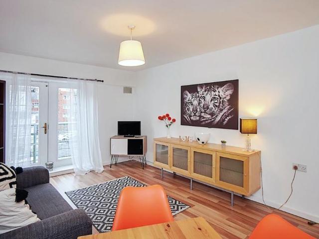 2 bedroom apartment to rent