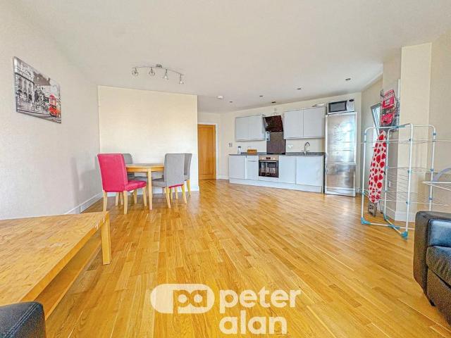 2 bedroom apartment to rent