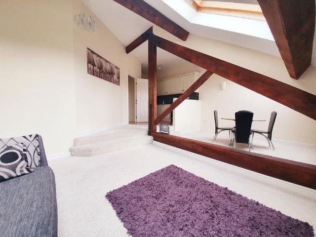 2 bedroom apartment to rent