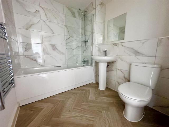 2 bedroom apartment to rent