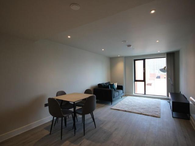 2 bedroom apartment to rent
