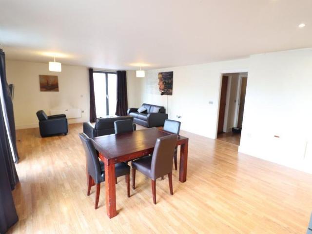2 bedroom apartment to rent