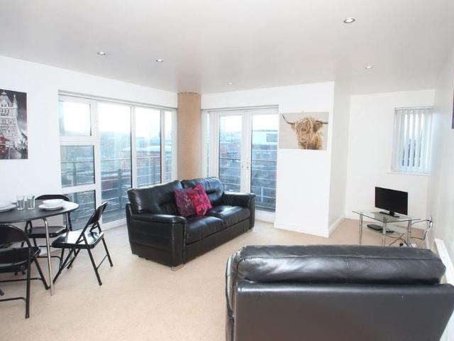 2 bedroom apartment to rent