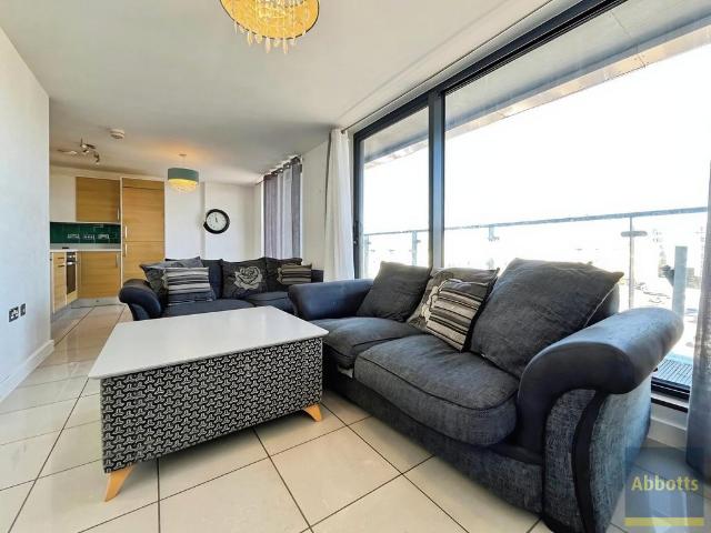 2 bedroom apartment to rent